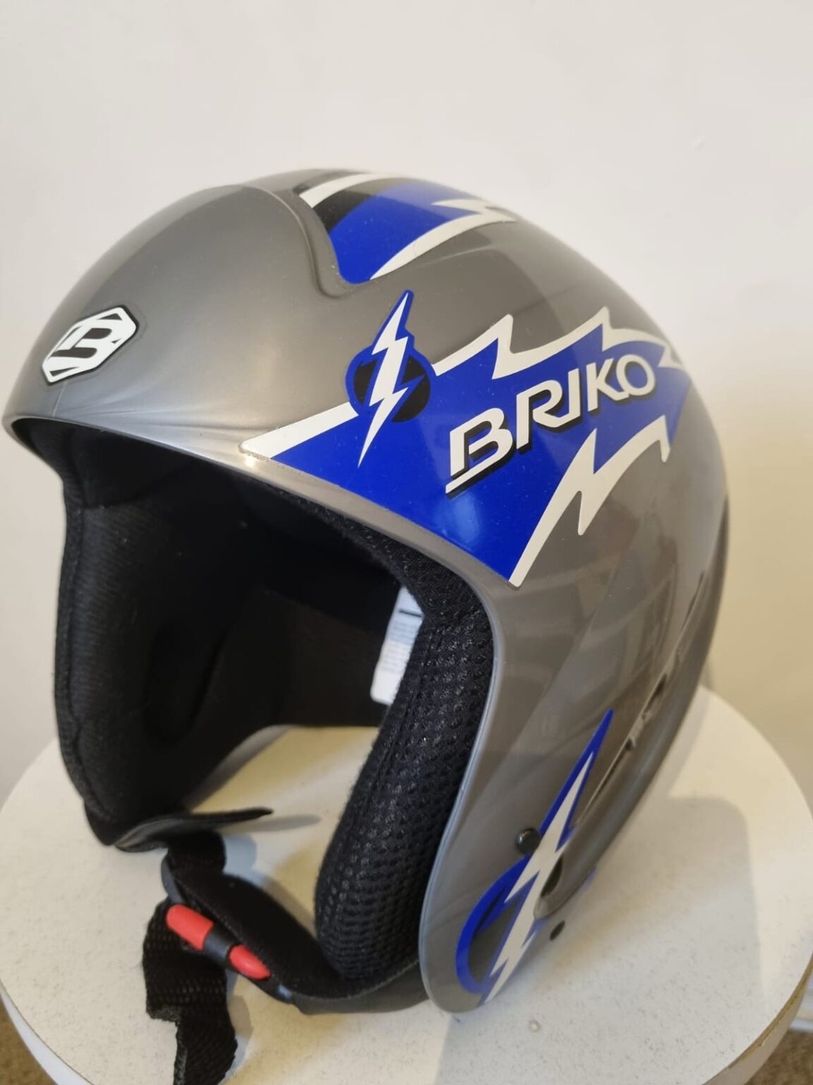 Casco Briko Forerunner infantil Easy Garage Sales Easy Garage Sales