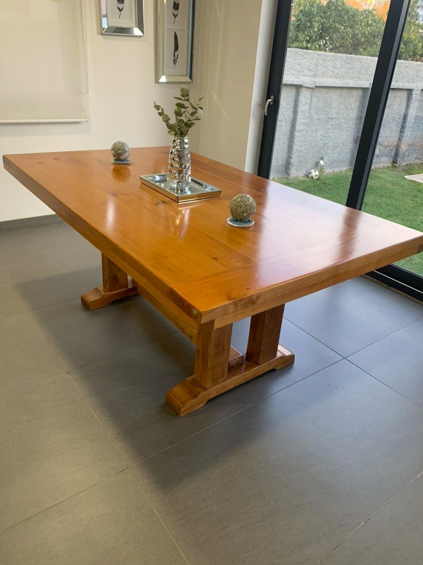 Mesa de comedor 8 puestos de Raulí Easy Garage Sales Easy Garage Sales