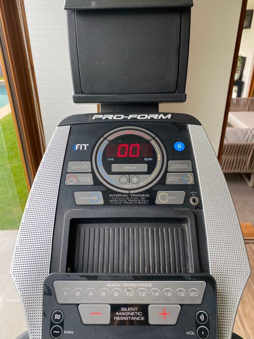 Elíptica ProForm 325 CSE Easy Garage Sales Easy Garage Sales