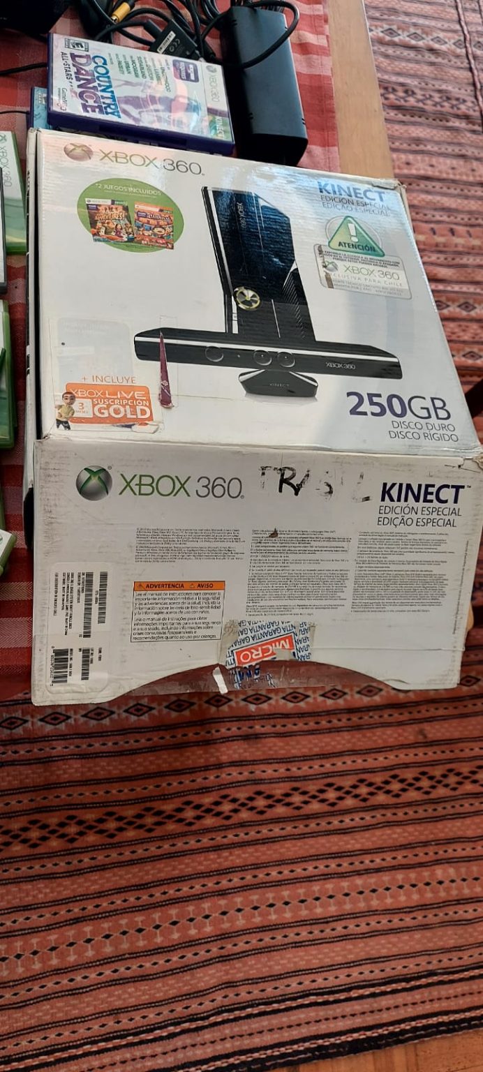Xbox 360 Kinnect 250 GB Wifi y 14 juegos Easy Garage Sales Easy Garage ...