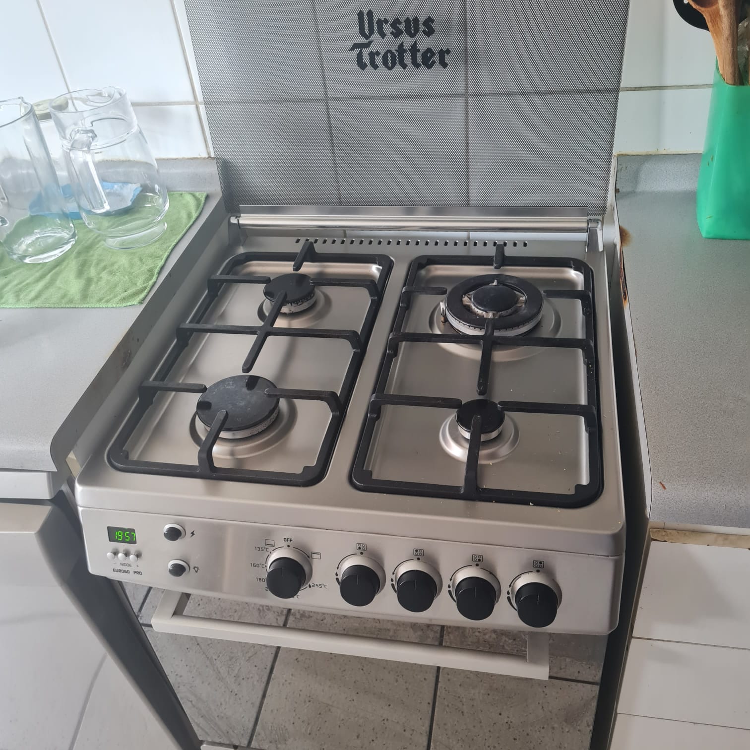 Cocina Ursus Trotter EURO 60 PRO gas natural Easy Garage Sales Easy ...