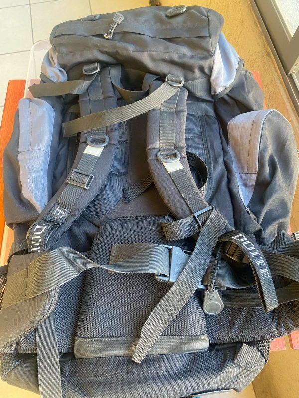 Mochila outdoor Doite 60 lts Easy Garage Sales Easy Garage Sales