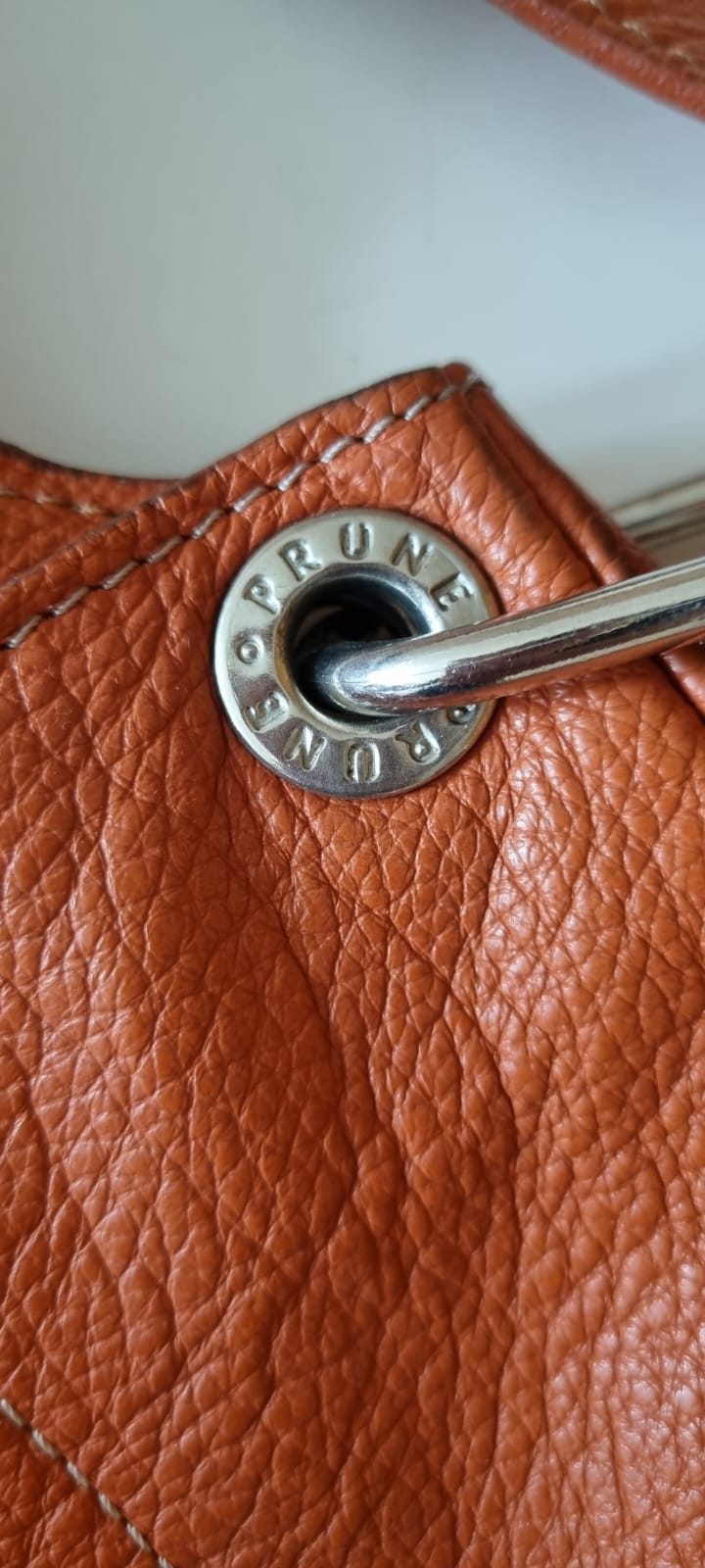 Cartera de cuero PRUNE Easy Garage Sales Easy Garage Sales