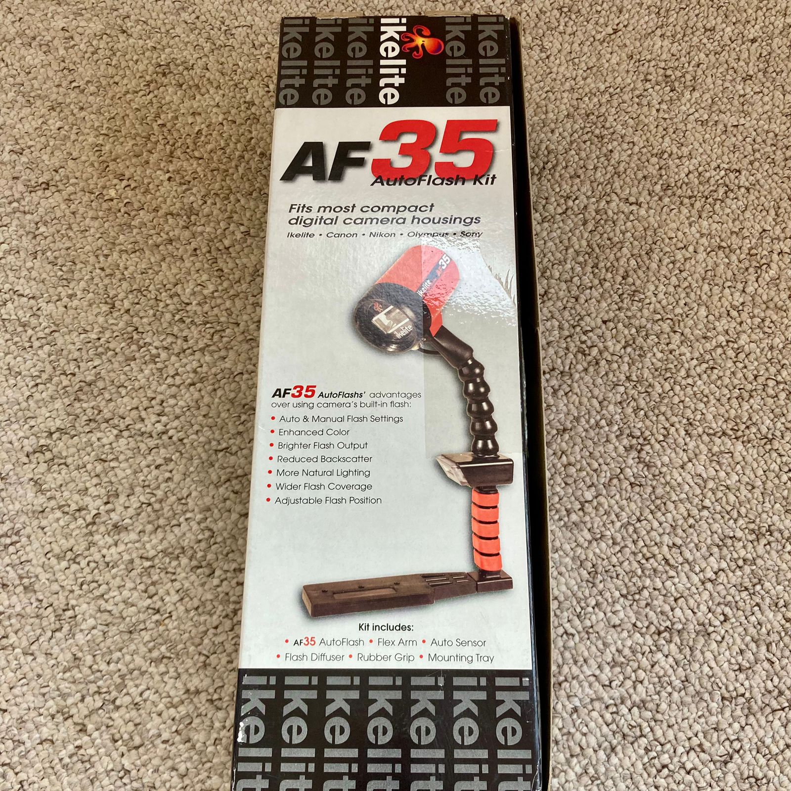 Flash subacuático Ikelite Easy Garage Sales Easy Garage Sales