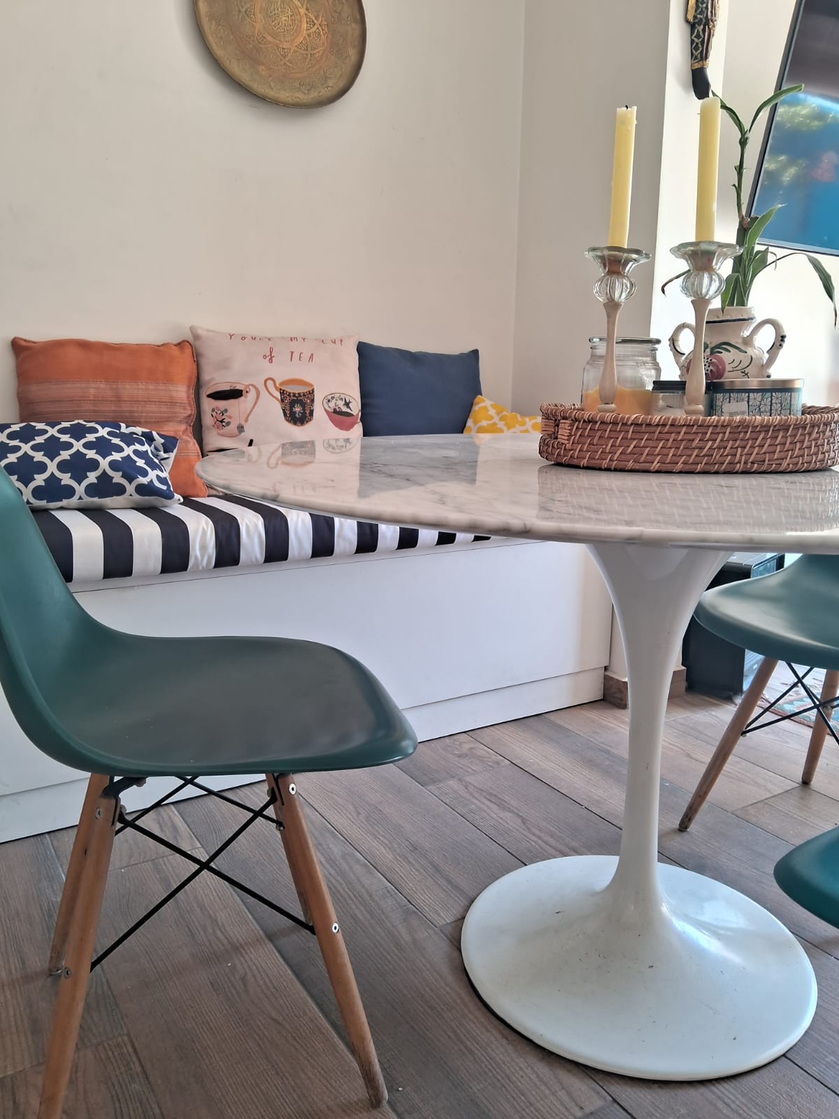 Mesa comedor Tulip mármol - Vende y compra artículos de segunda mano