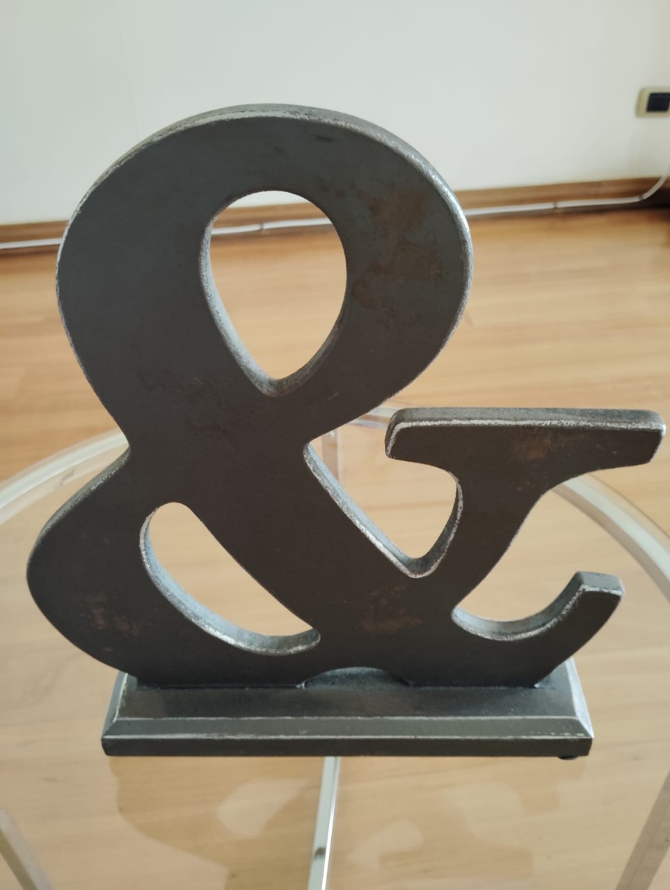 Adorno decorativo & Easy Garage Sales Easy Garage Sales