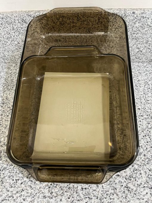 Set 2 fuentes Pirex color humo Easy Garage Sales Easy Garage Sales