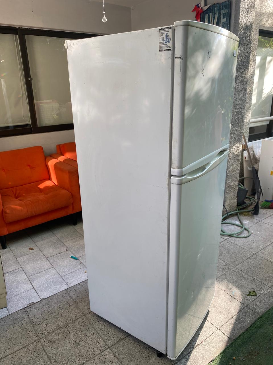 Refrigerador LG 330 Lts - Vende y compra artículos de segunda mano