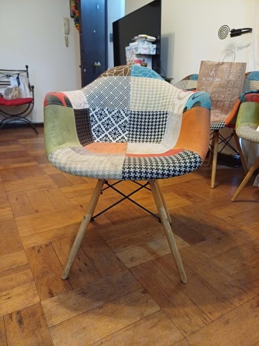 Pack 4 sitiales eames patchwork Easy Garage Sales Easy Garage Sales