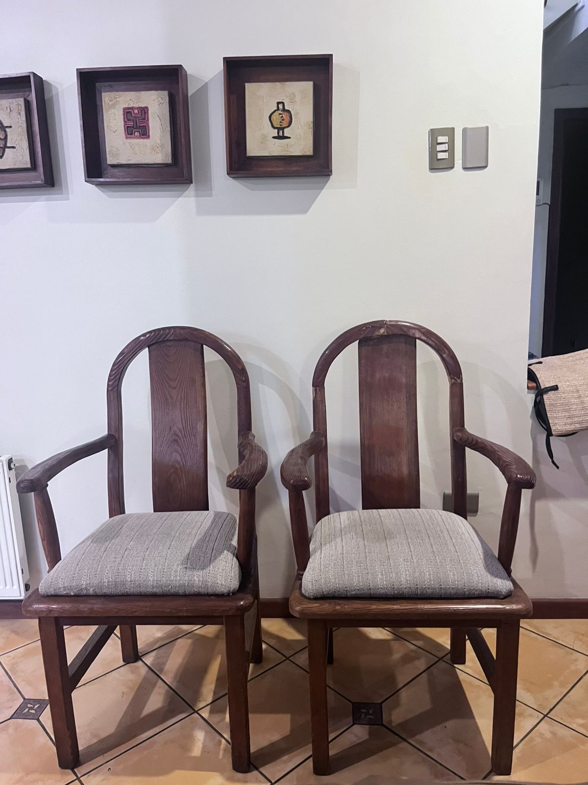 Juego de comedor estilo rústico con 6 sillas y 2 sitiales Easy Garage ...