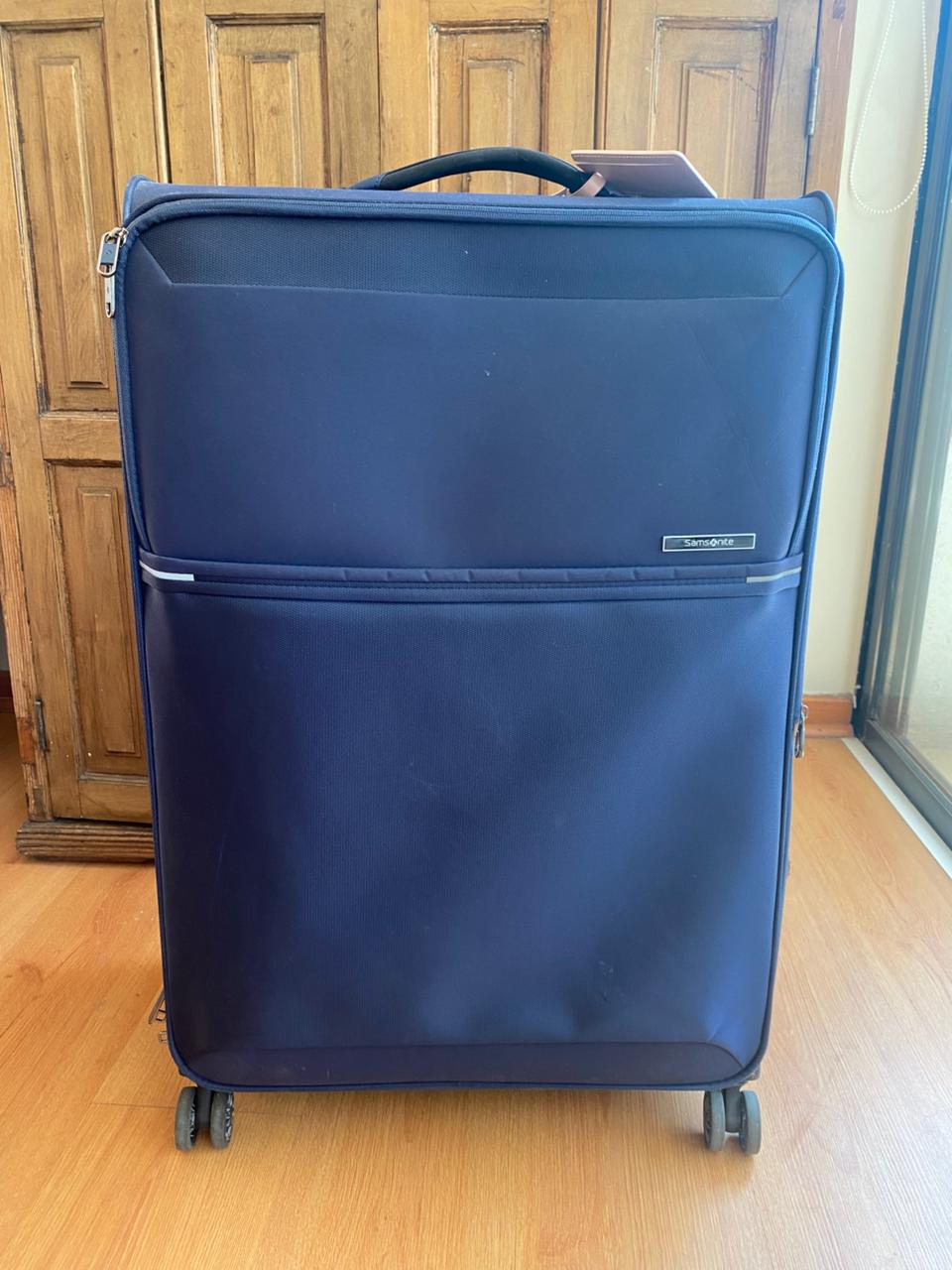 Maleta grande Samsonite azul marino Easy Garage Sales Easy Garage Sales