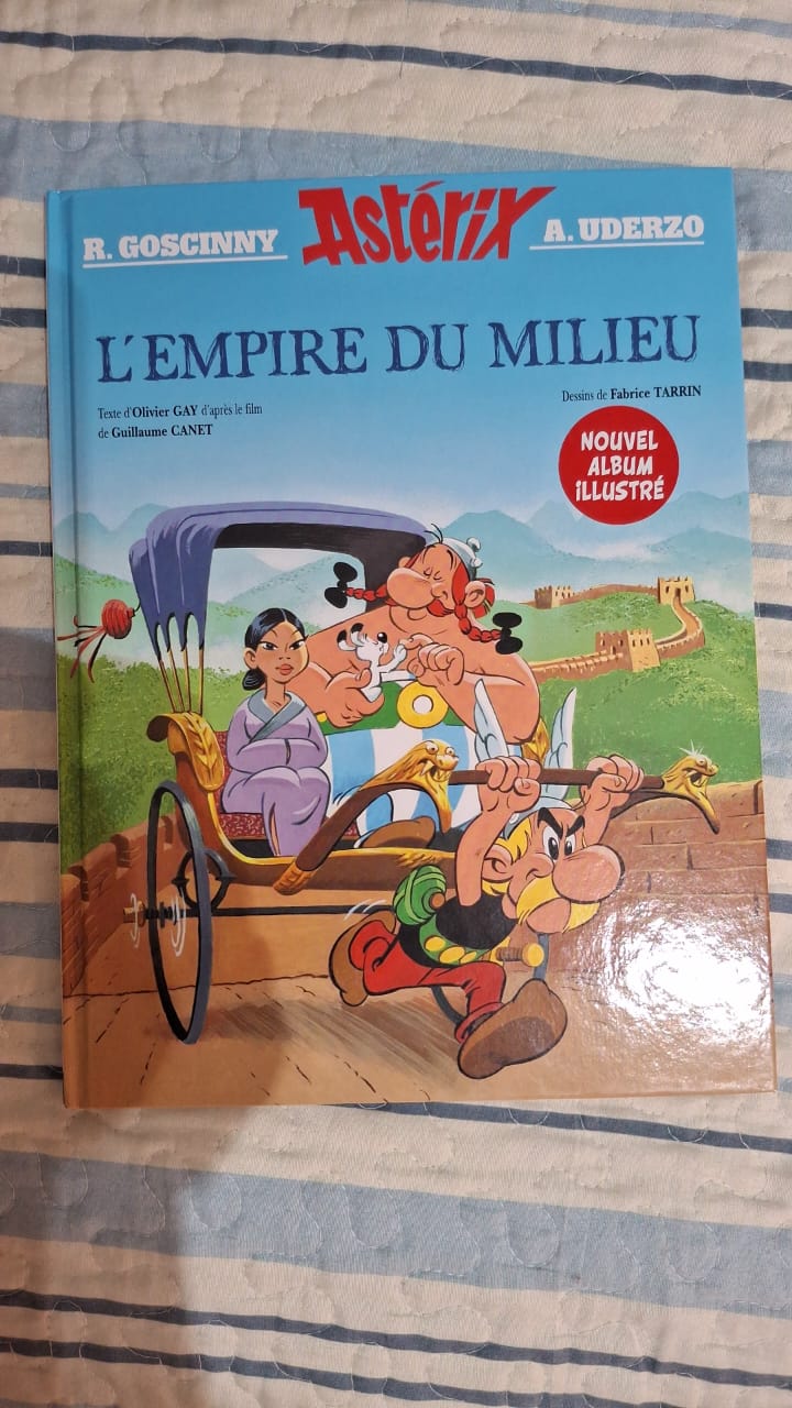 Libro de Asterix y Obelix L' Empire du Milieu Easy Garage Sales Easy ...