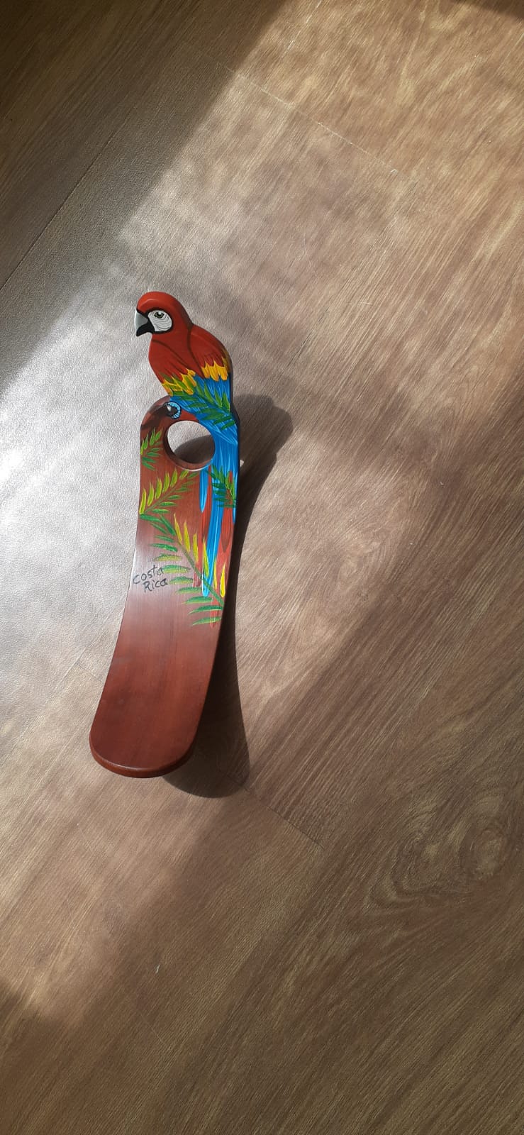 Set de utensilios y por botella madera Guacamayo Easy Garage Sales Easy ...