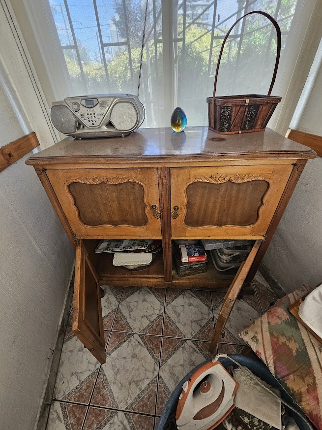 Mueble radio antiguo madera Easy Garage Sales Easy Garage Sales